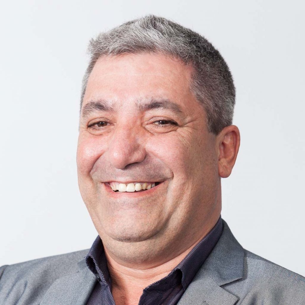 Dedicated Team Members | Creating Links